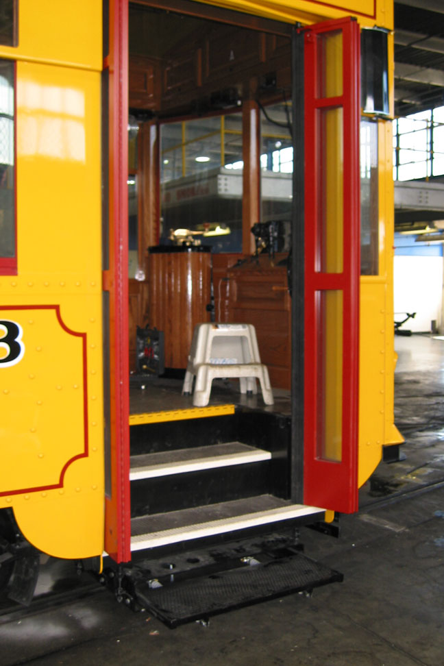 Gomaco Trolley Company: Replica Birney Trolley - Memphis, Tennessee