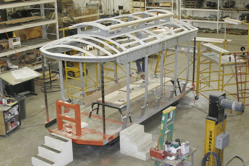 Gomaco Trolley Company: Battery-Powered, Self-Propelled 7-Bench Trolley