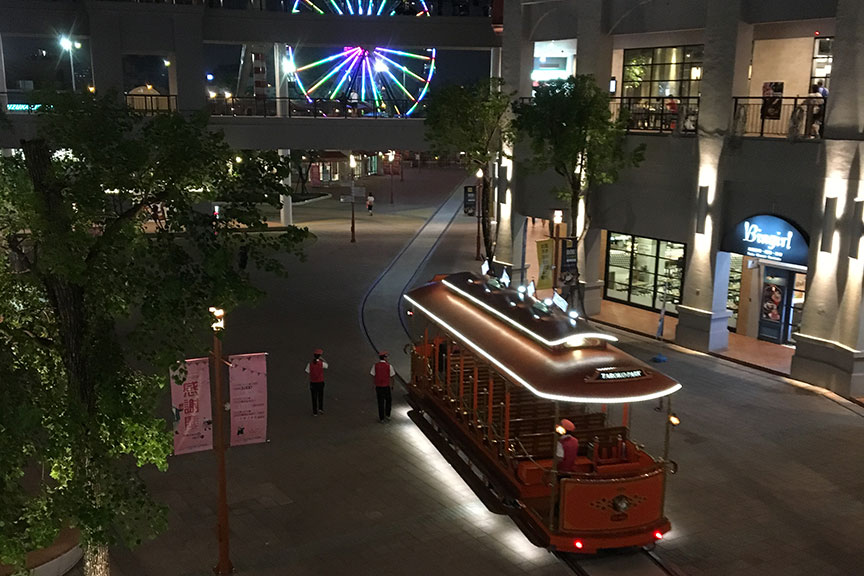 Gomaco Trolley Company: Gomaco Trolleys In Kaohsiung, Taiwan